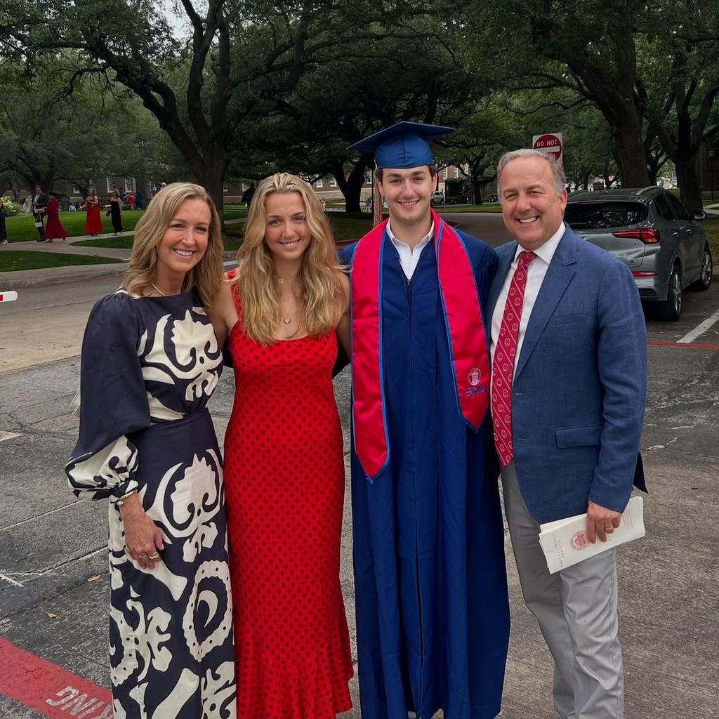 Lara Spencer surprises the GMA team by sharing her close bond with Will ...