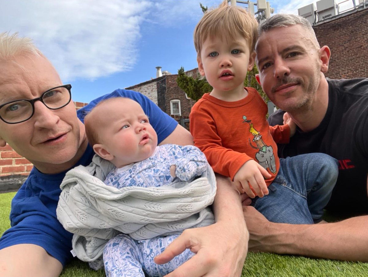Anderson Cooper surprised his followers when he posted a picture of his ...
