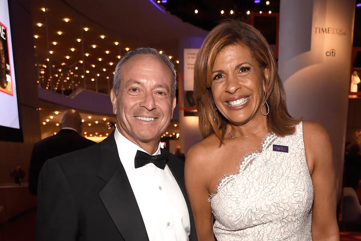 Hoda Kotb reveals her new relationship on social platforms, and ...