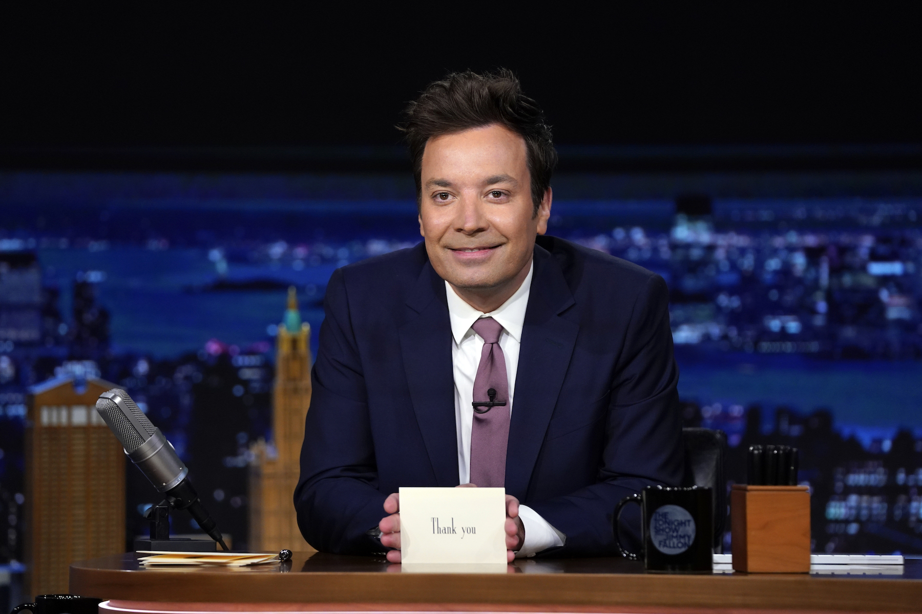 Jimmy Fallon made a surprise apology to The Tonight Show crew, taking ...